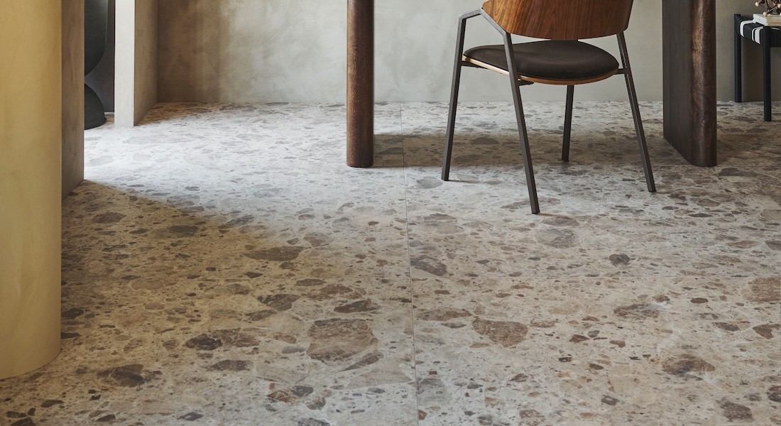 Composite Sand I vtwonen tegels by Douglas & Jones - UW-vloer.nl