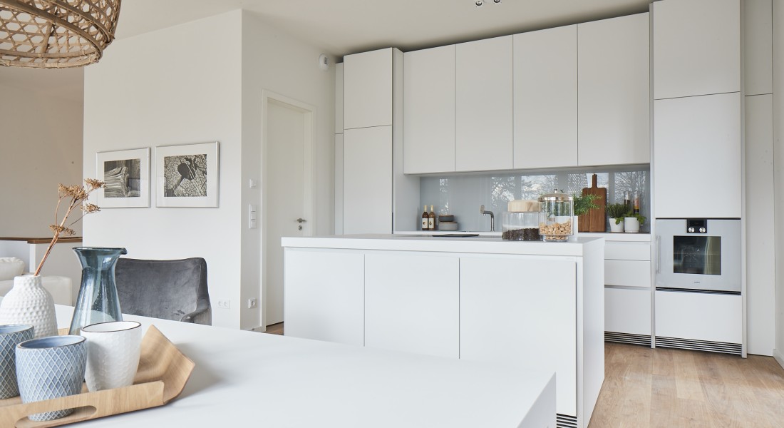 Witte keuken voorbeelden & ideeën - UW-keuken.nl