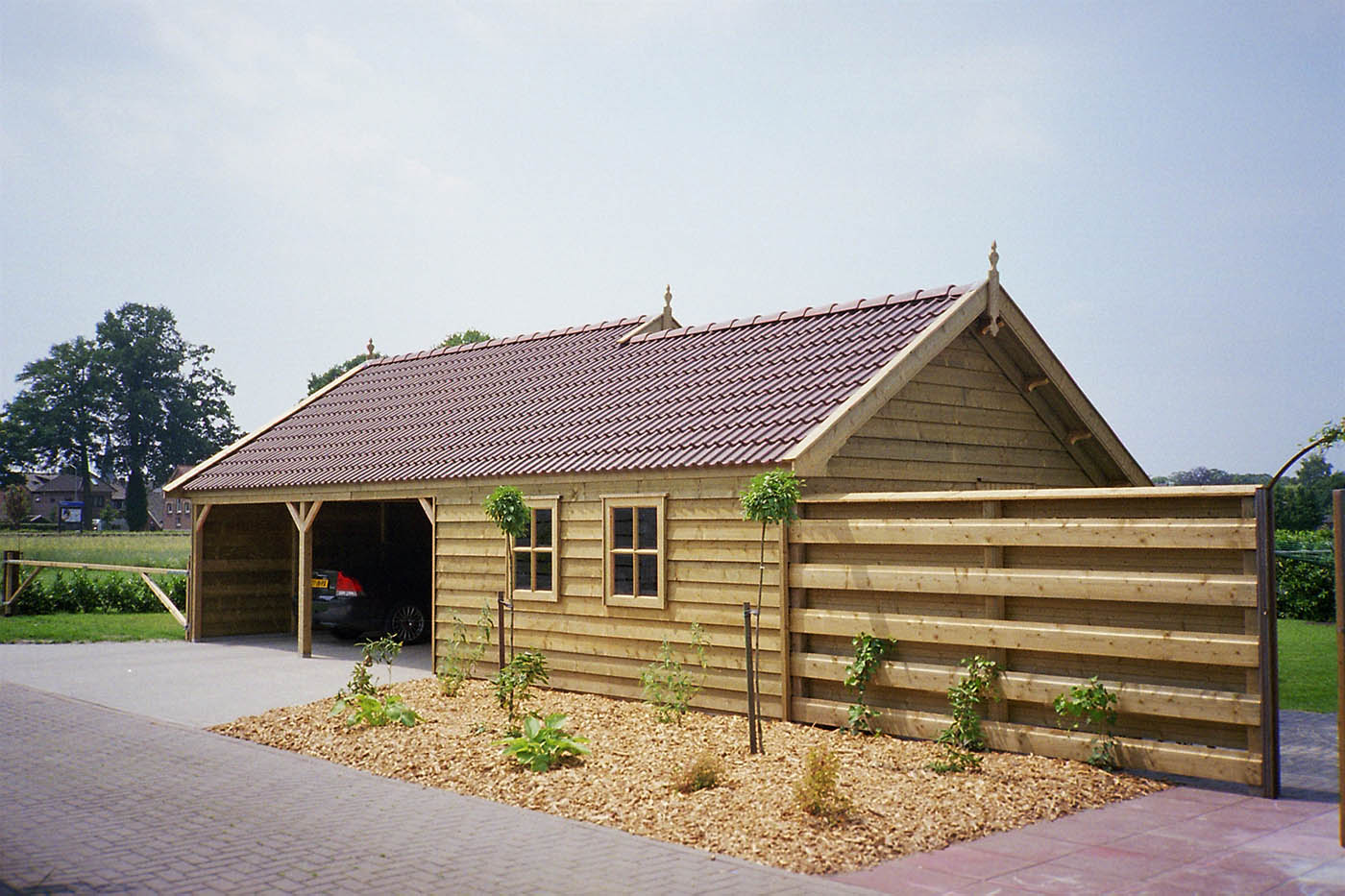 Een maatwerk garage: de perfecte aanvulling op jou - UW-tuin.nl